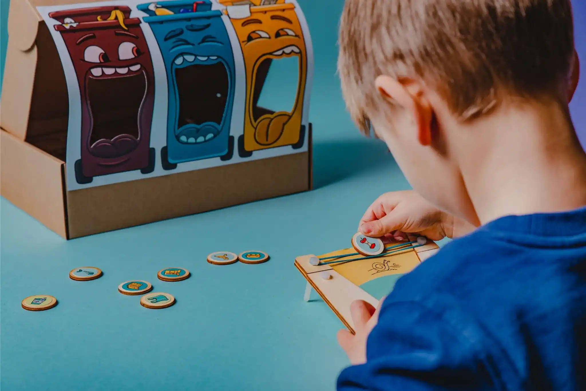 TOMATO Project Galerie hrou pro děti a jejich dospělé.